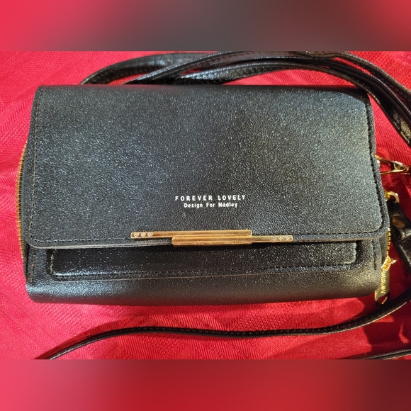 Forever Lovely | Bags | Forever Lovely Crossbody Purse With ...
